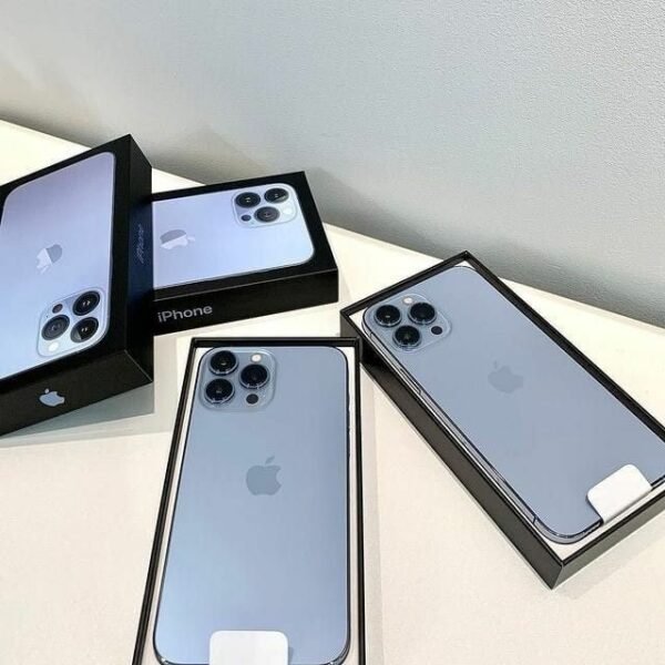Buy iPhone Liquidation Pallets - Global whole sale